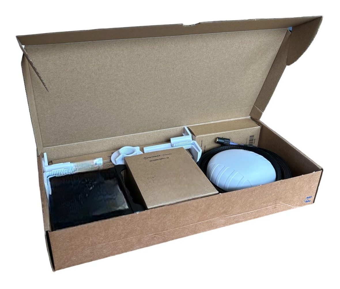 Mobile Data Router and Antenna - Tally Ho Farm Ltd